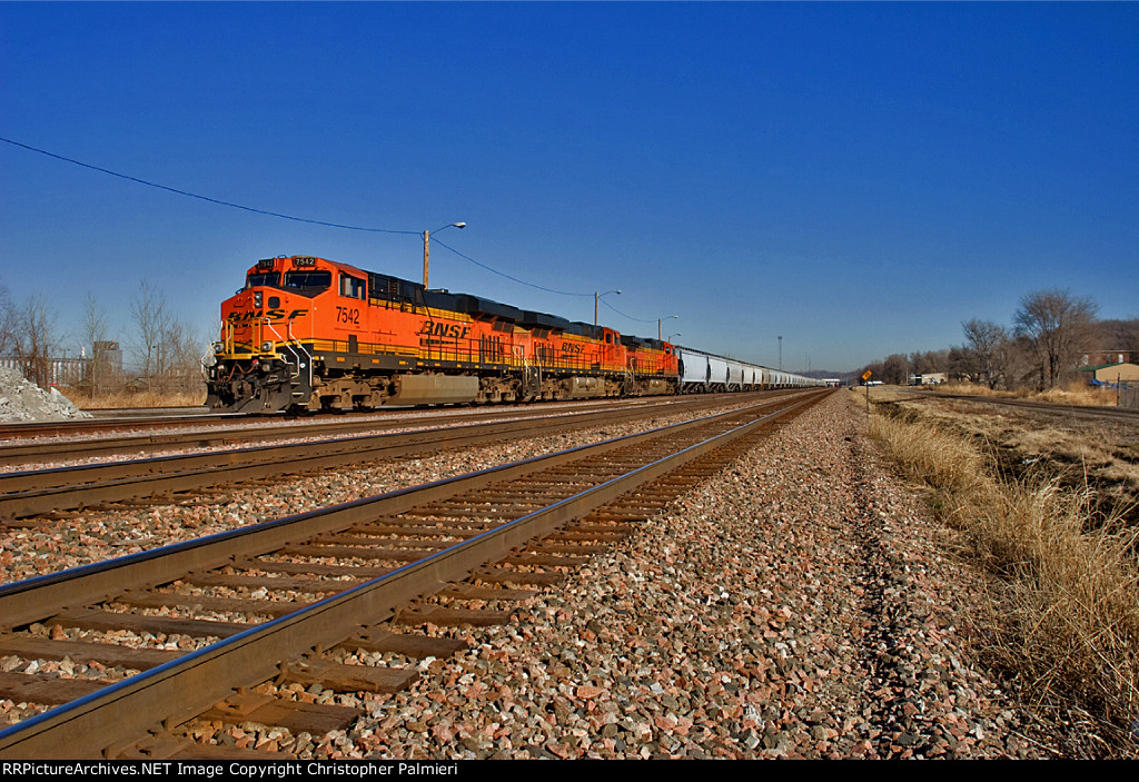 BNSF 7542